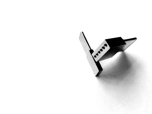 Cuộn dây Vòi uốn lượn Vonfram cacbua hình xốp